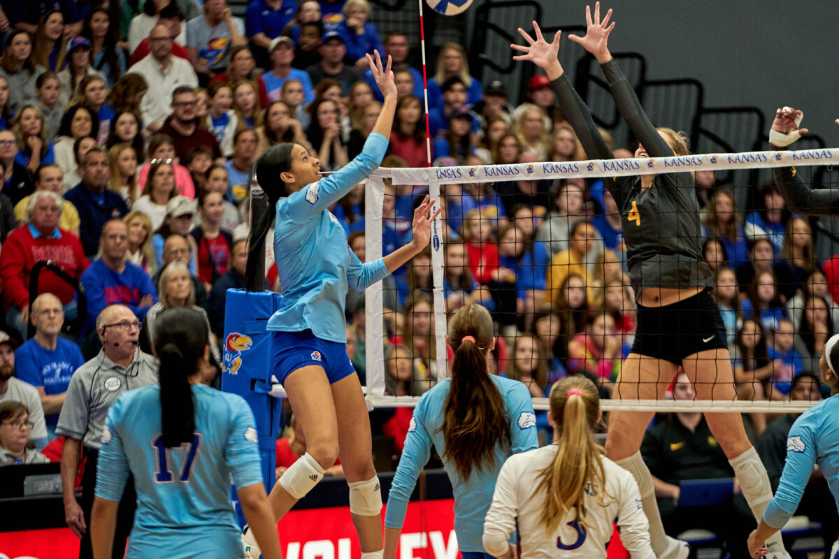 Jayhawk sweep in ranked matchup against Baylor provides much-needed ...